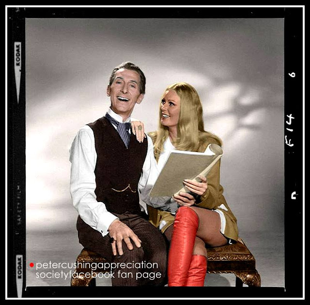 PETERCUSHINGBLOG.BLOGSPOT.COM (PCASUK): PETER CUSHING GIF GALLERY ...