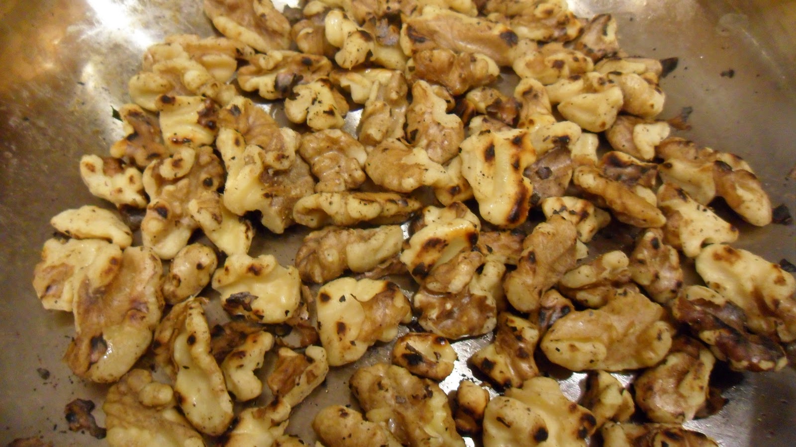 Cuit Sans Four: Pulled Pork Ravioli Two Ways - Sage and Toasted Walnut ...