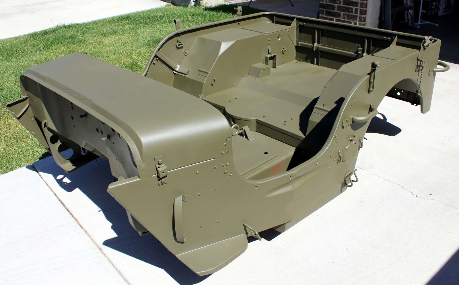 1943 Willys MB Jeep Restoration Project: Painted Tub