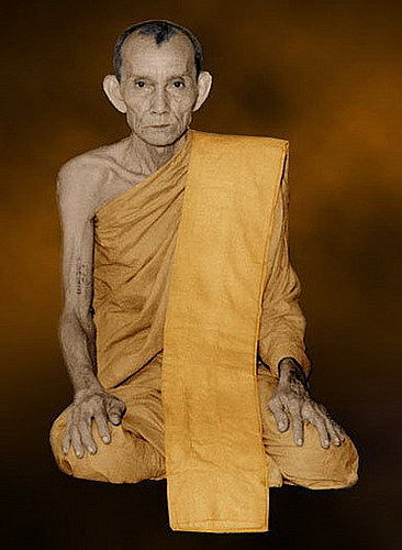 Dhamma Path Blog: Visiting Wat Kositaram ~ Temple Of LP Kuay (Part 1/2).