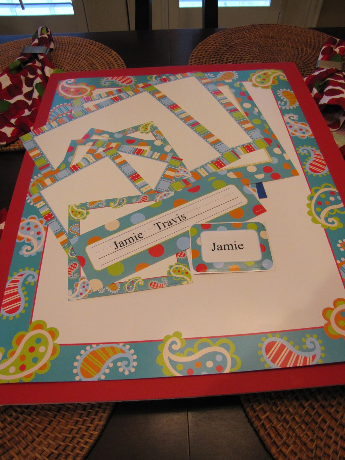 Tommie's Tools: Dots on Turquoise