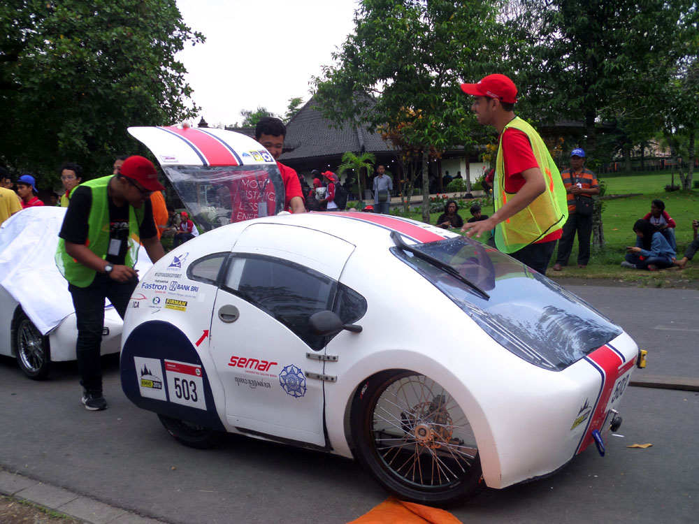 KOMPETISI MOBIL HEMAT ENERGY (KMHE) ~ Electric Art- Bogipower.com