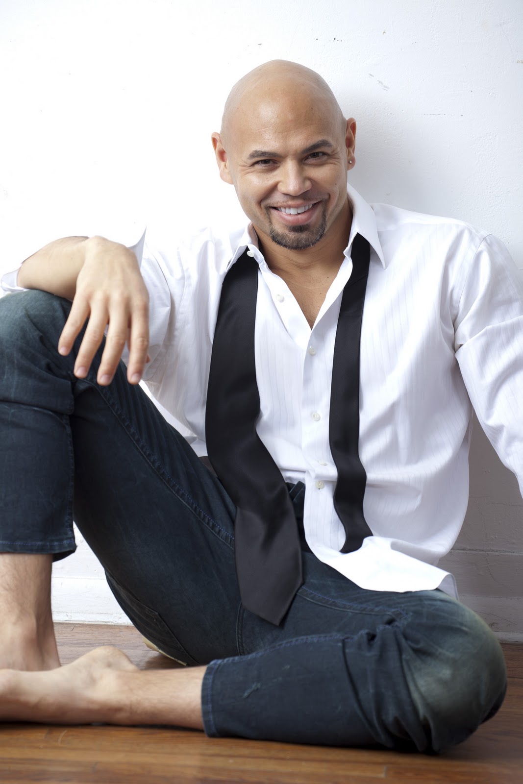 BARIHUNKS ®: Keith Miller: Jock, Singer and now Youth Mentor and ...