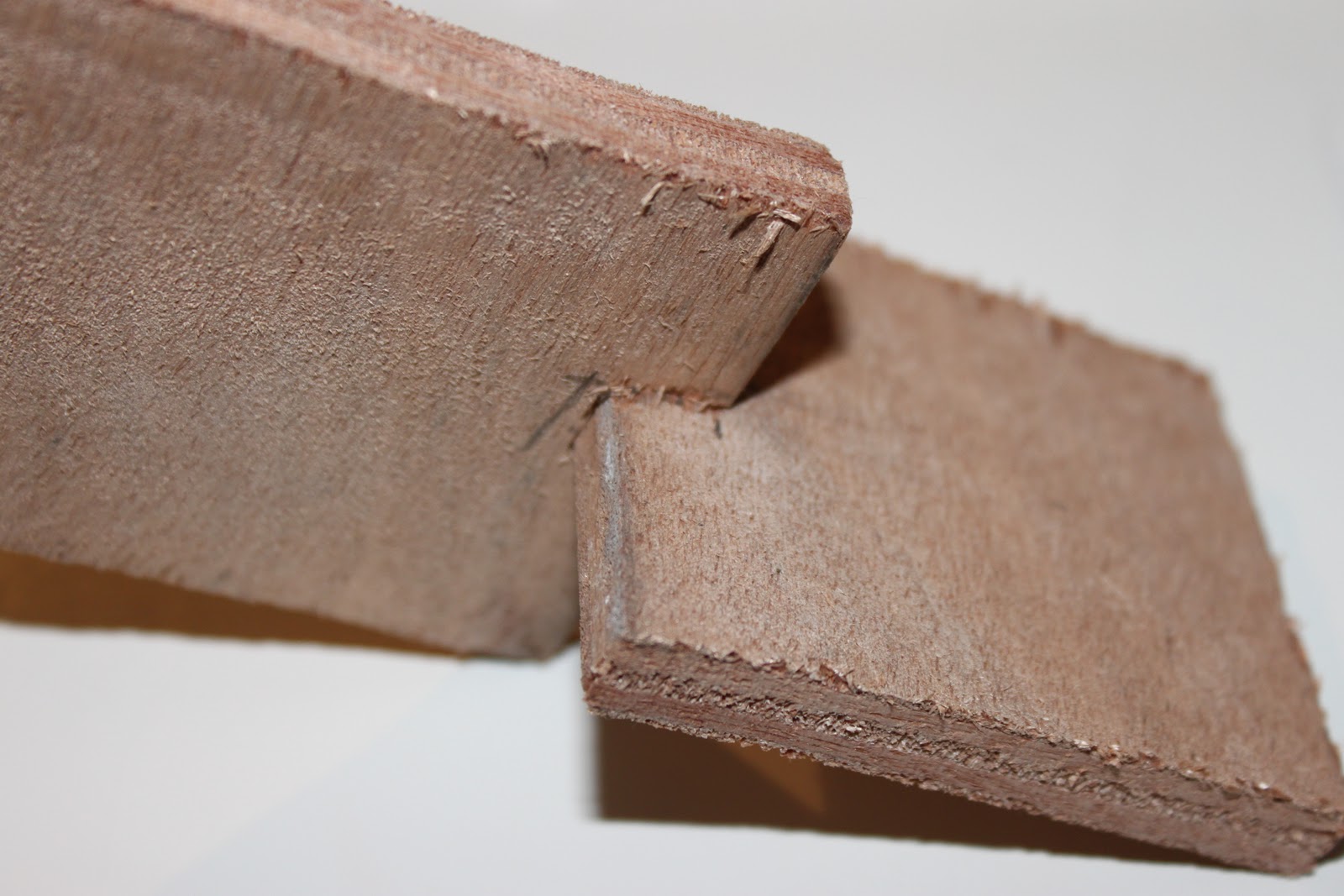 Materiaal & Techniek: HOUT