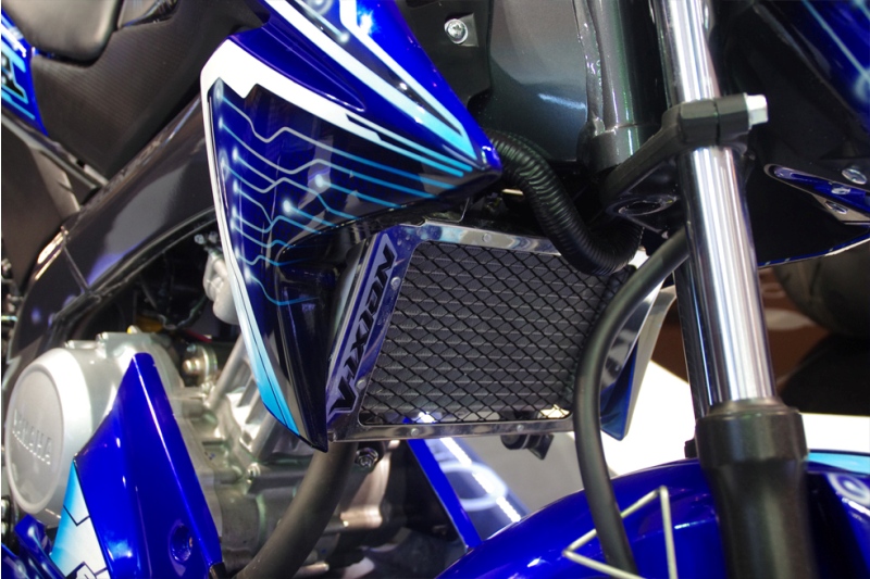 Motorcycle for bikers: Yamaha Vixion Full dan Aksesoris original