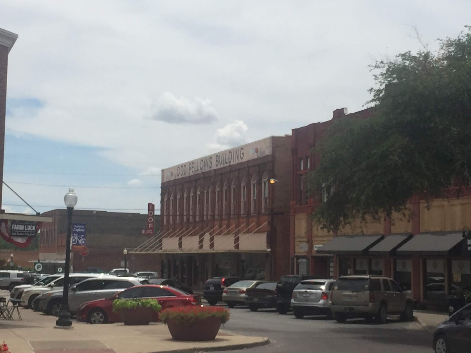 Touring America 2021: Bardwell Texas and Vicinity