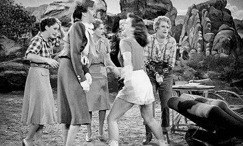 xoxoxo e: favorite movie #7: the women