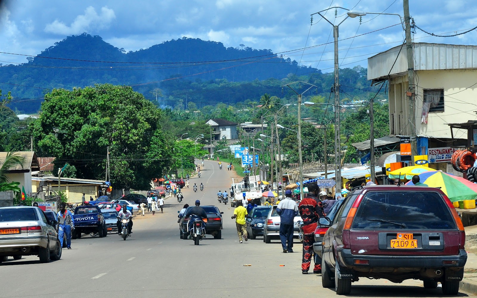 Cameroon ( Cameroun ). A voyage to Cameroon, Africa - Douala, Yaoundé ...
