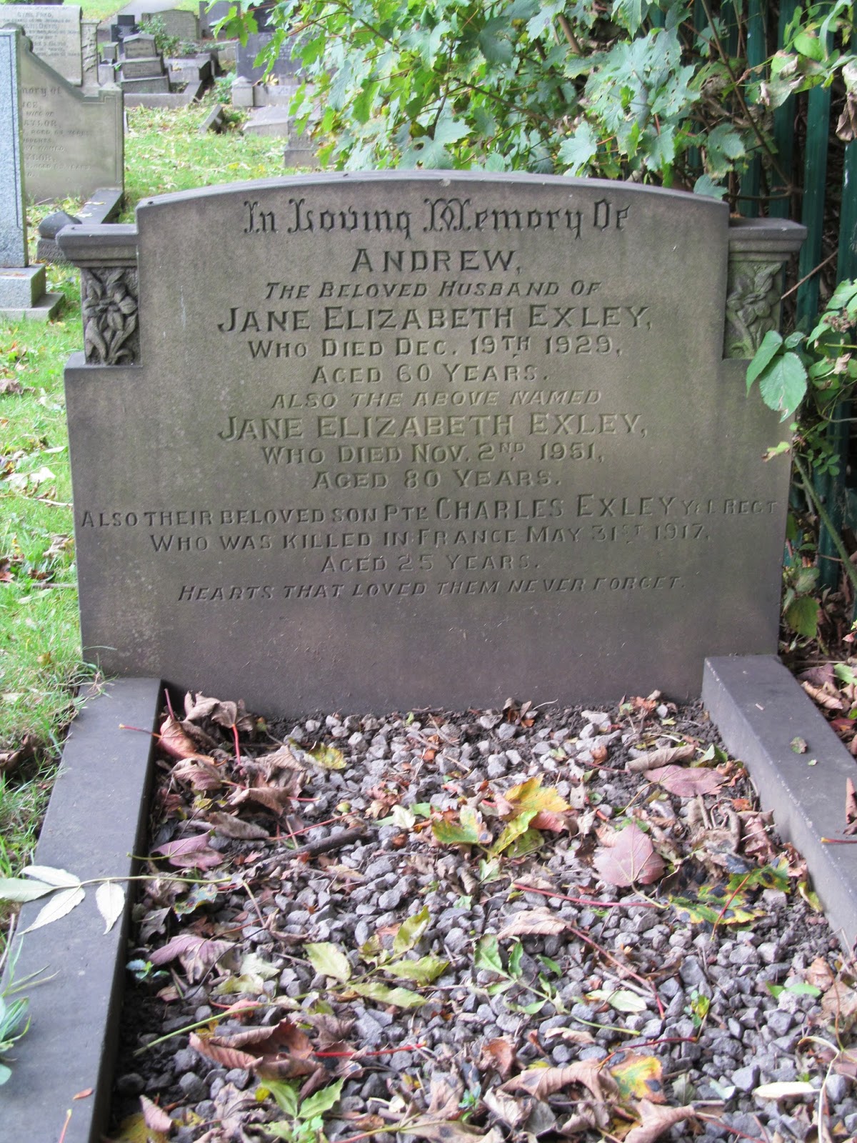 Wombwell 1914 - 1918: Private Charles Exley - Family Headstone