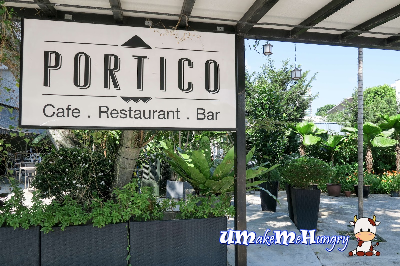 Portico Cafe.Restuarant.Bar