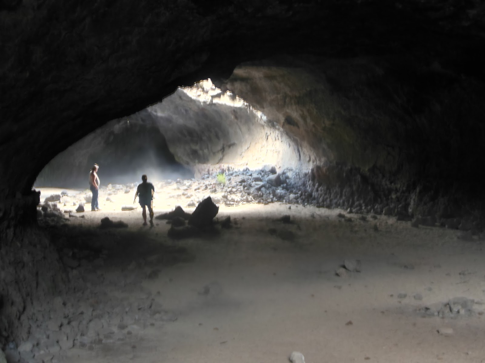 Practical Ecology: A Field NoteBlog: Derrick Caves, Lake County, OR ...