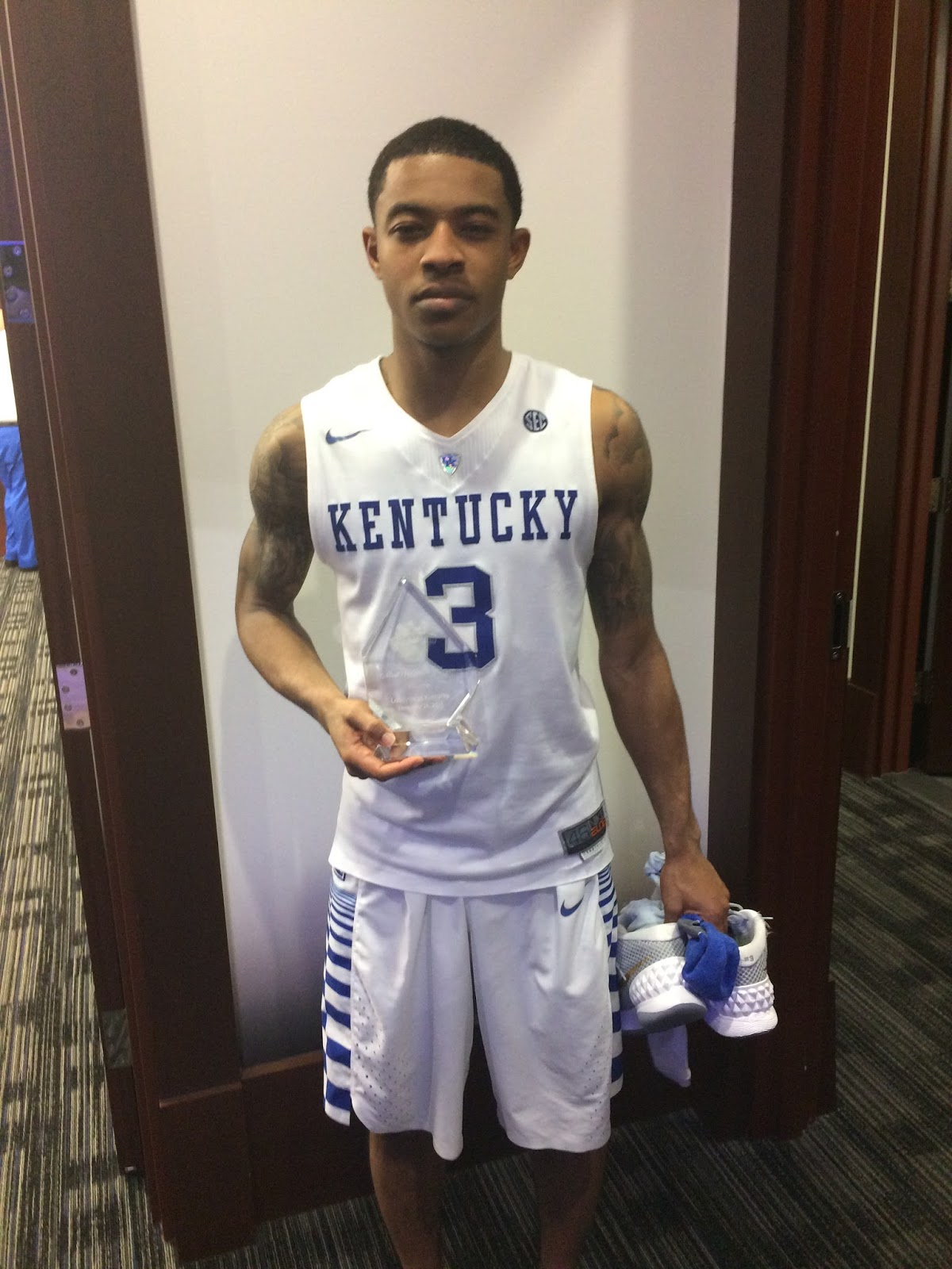Big Blue Corner: Tyler Ulis Named MVP of Kentucky vs. Louisville Game