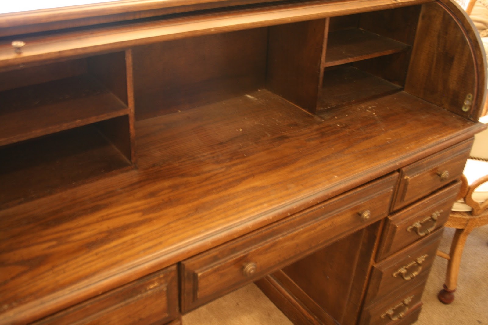 Layers of Color: Ce Ce Caldwell Georgia Clay Desk | Pneumatic Addict