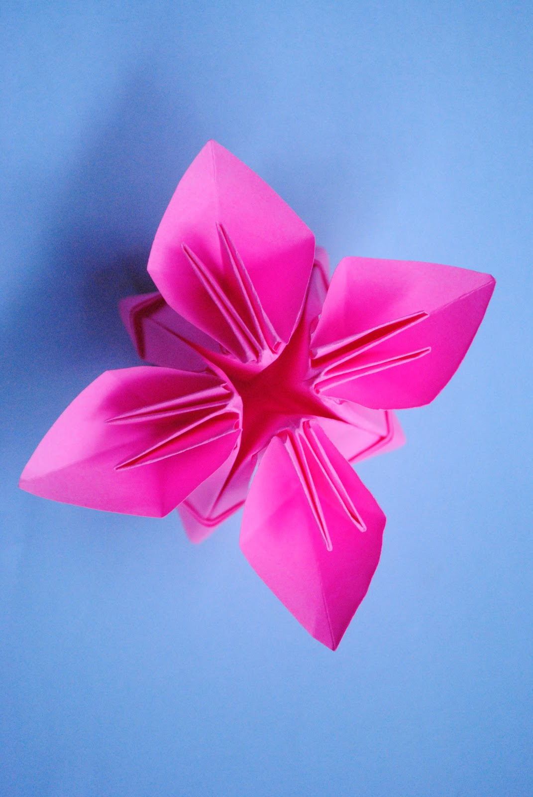 The Art of Folding: Honeycomb, and my own flower design?