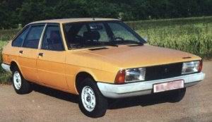 Nostalgia Sobre Ruedas: Clásicos: El Chrysler 150