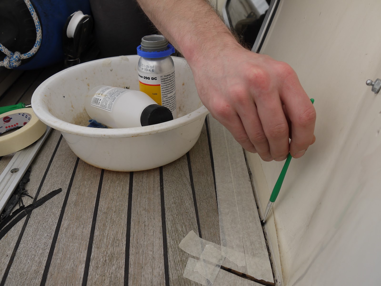 Teak deck maintenance: injecting epoxy and re-caulking - S/Y Dolphin Dance