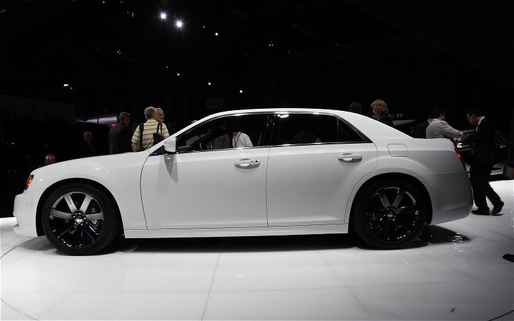 cars model 2012: 2012 Chrysler 300 SRT8
