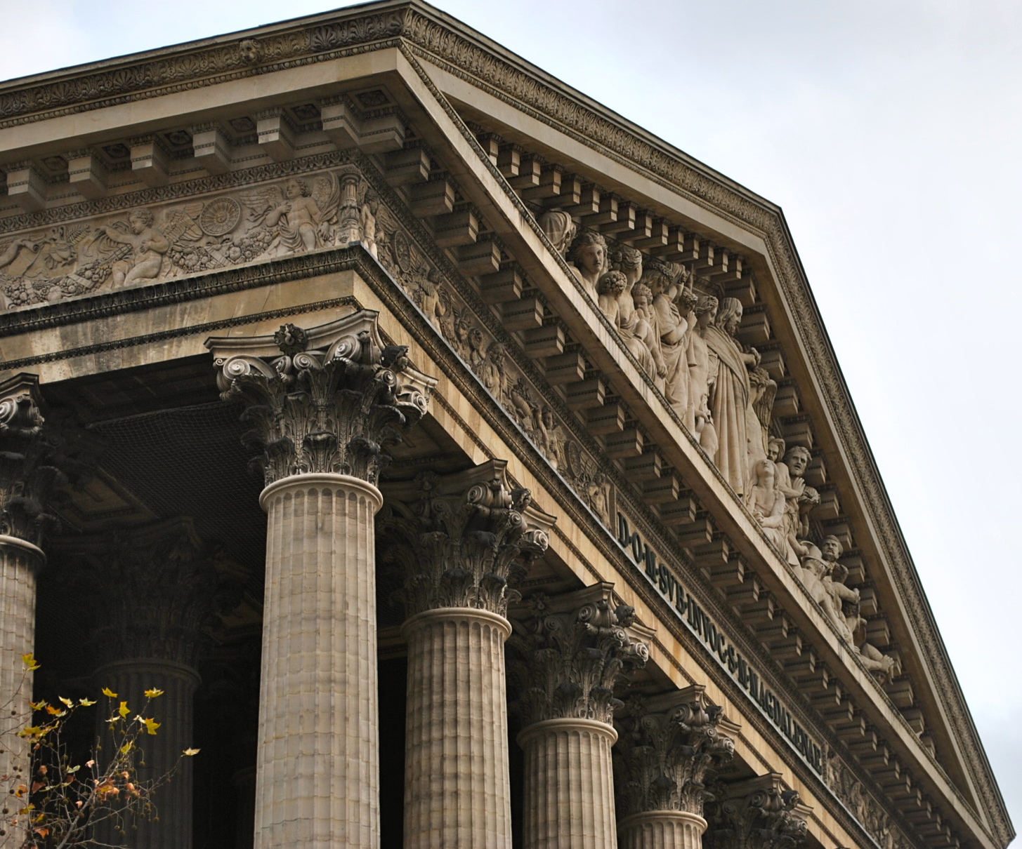 Jeans and Tees and Travel and Cakes: Two Americans in Paris. (Part One.)