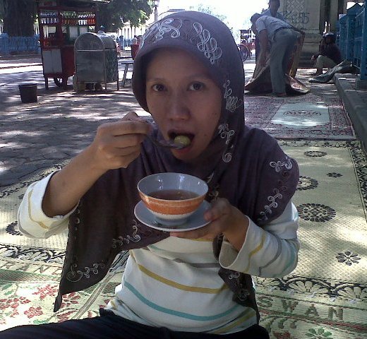 Piknik Keluarga: wedang ronde di solo