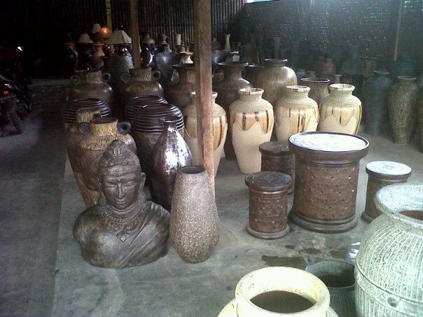 ANEKA MEBEL DAN GERABAH