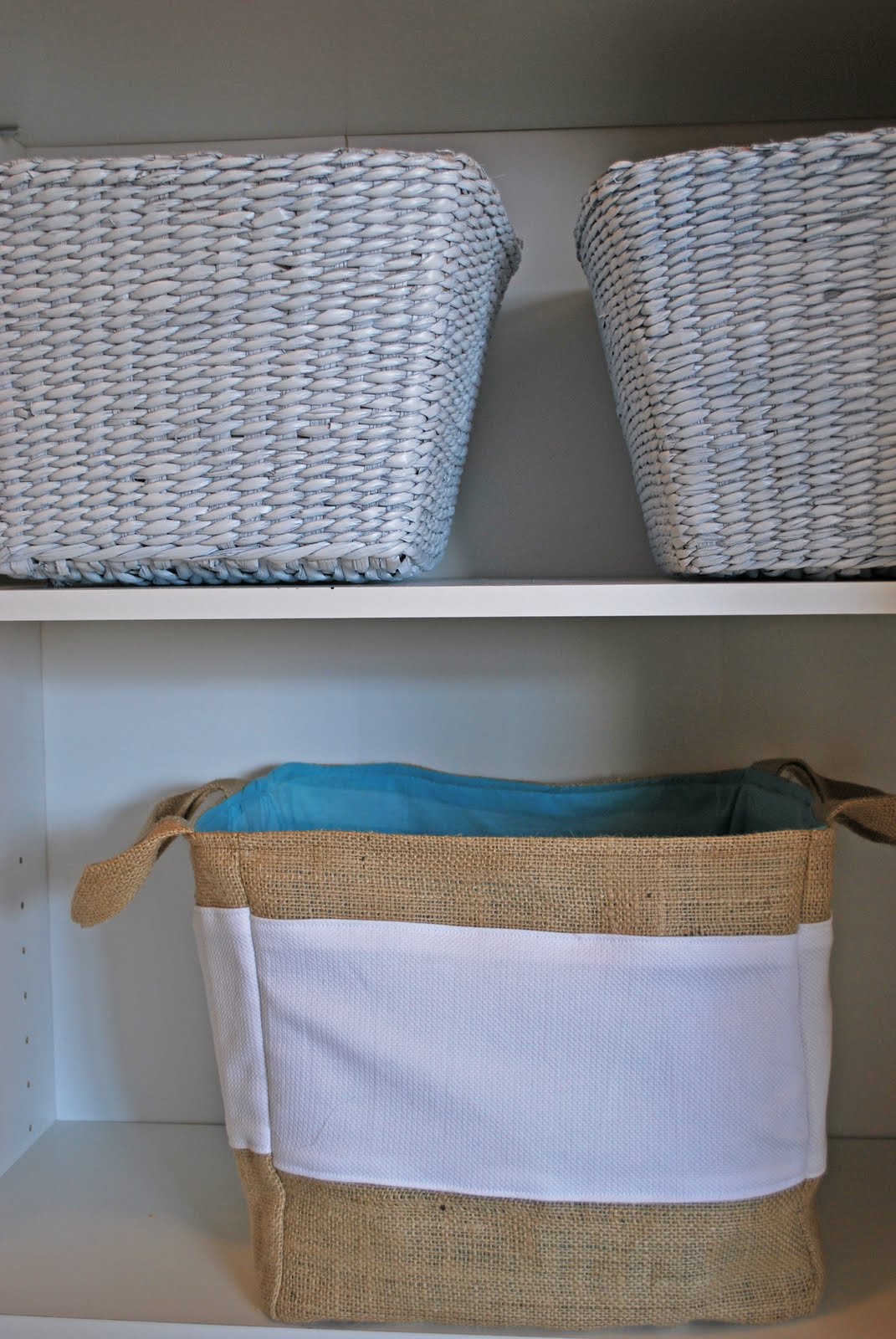 Larissa Another Day: Project: For Sale- Oragnize, Clean, Purge, Store