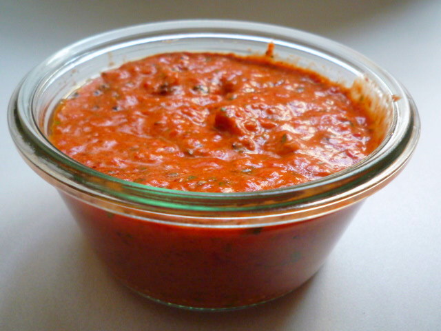 Bolli's Kitchen: Rote Paprika - Tapenade aux poivrons rouges