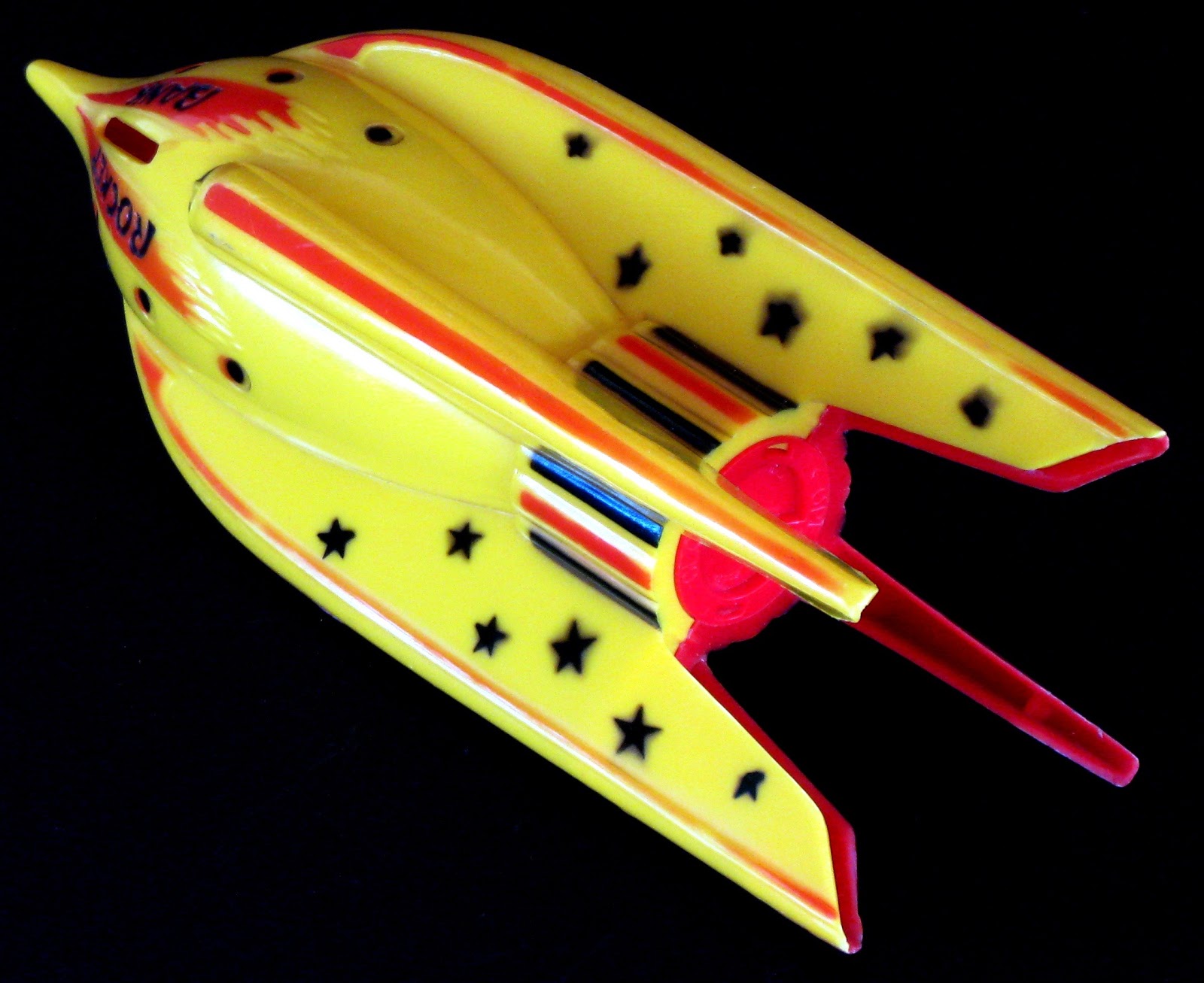 Toys and Stuff: Fosta Plastic Rocket Ship Coin Bank