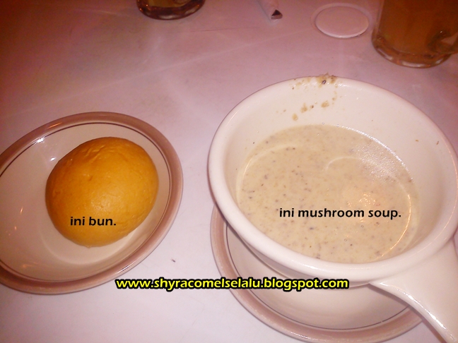 Semua Tentang Bicara Hati Saya: Makan Di WadiHana Islamic Kitchen