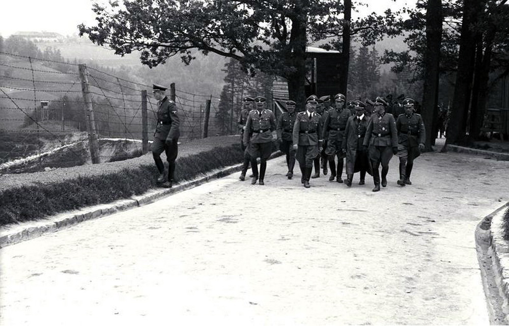 NAZI JERMAN: Foto 2. SS-Panzer-Division "Das Reich"