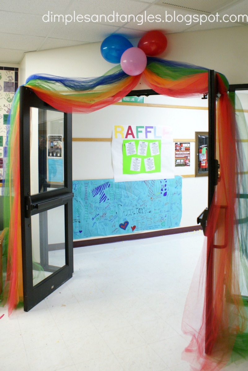 SCHOOL FUN FAIR/CARNIVAL DECORATIONS - Dimples and Tangles