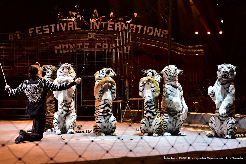 LES MAGAZINES DES ARTS NOMADES: 41e Festival du Cirque de Monte Carlo ...