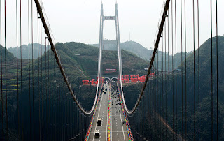 YEOW!: The Aizhai suspension bridge in China