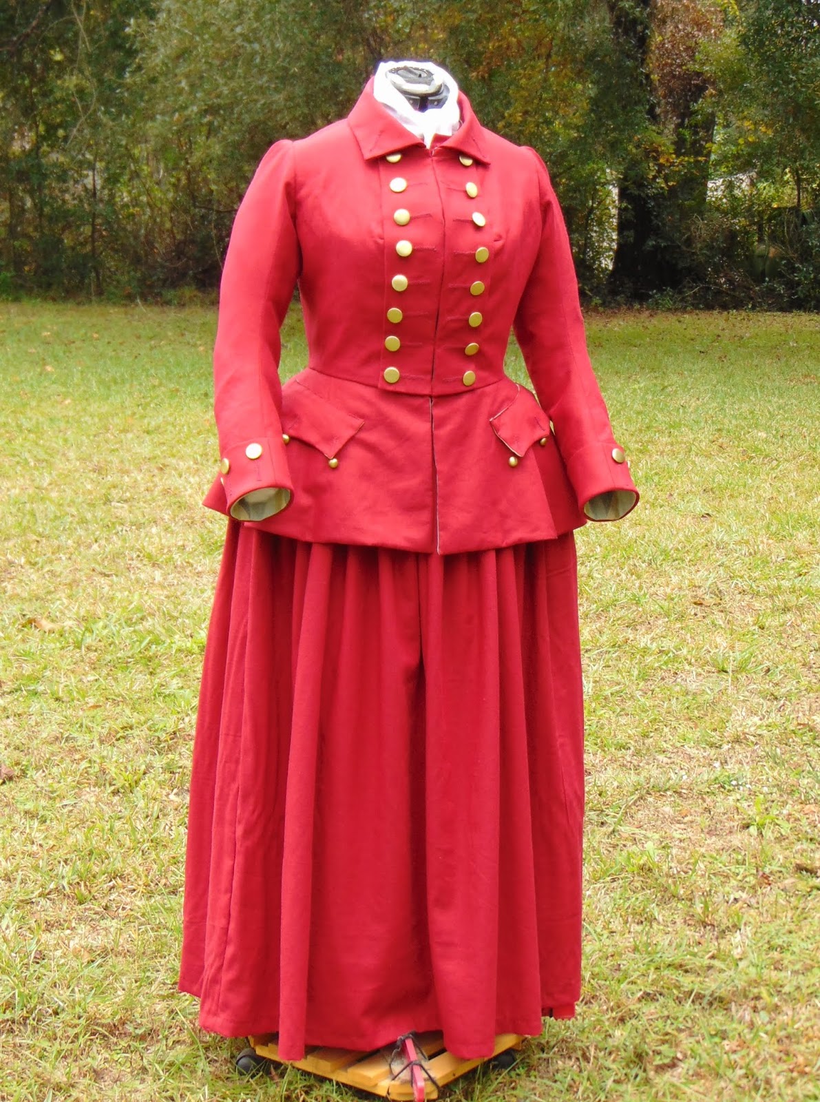 The Antique Sewist: JP Ryan Riding Habit - Red Linen