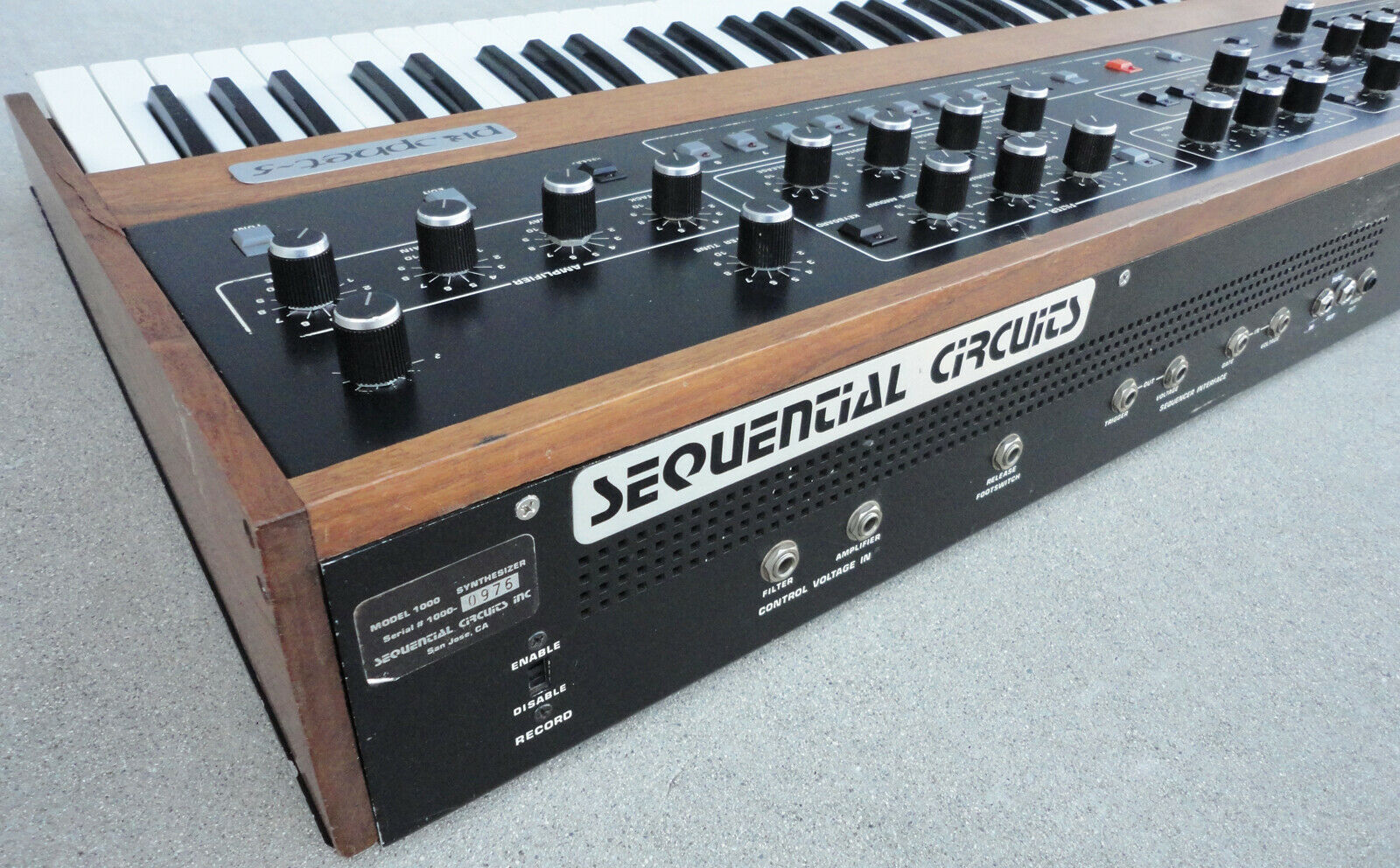 MATRIXSYNTH: Sequential Circuits Prophet-5 Rev 2 - Analog Polyphonic ...