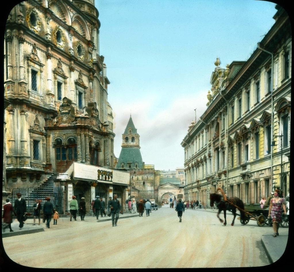 Amazing Color Photographs of Moscow in the 1930s ~ Vintage Everyday