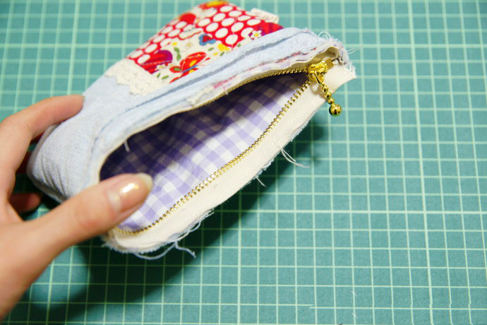 Small Fabric Purse Tutorial DIY Tutorial Ideas small-fabric-purse-tutorial-diy-tutorial-ideas
