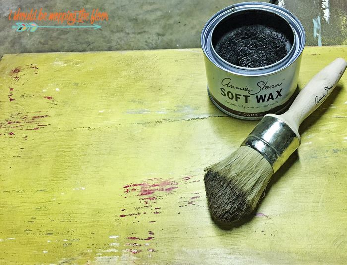 Layering Paint for a Vintage Finish | i should be mopping the floor