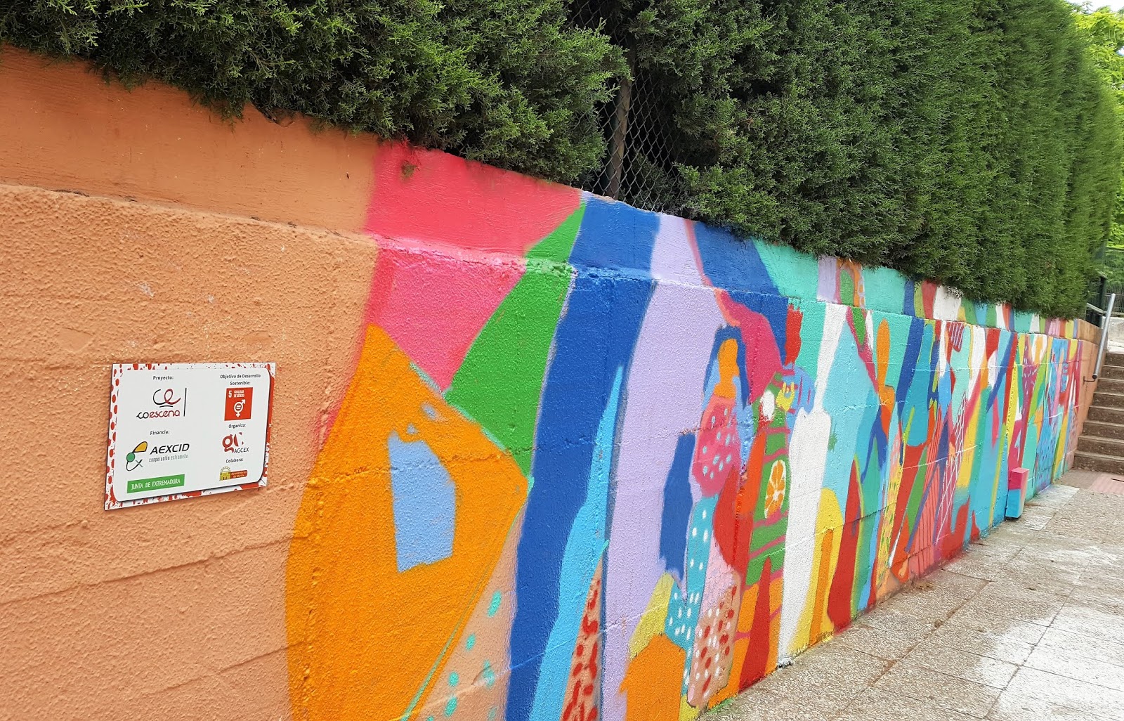 BIBLIOTECA CALATRAVA: Un mural por la igualdad
