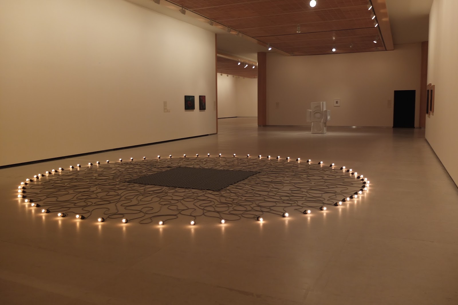 OBSERVANDO EL ARTE: LOOKING AT THE WORLD AROUND YOU. CONTEMPORARY WORKS ...