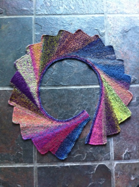 BananaKnits.com: Still thinking about Swing Knitting