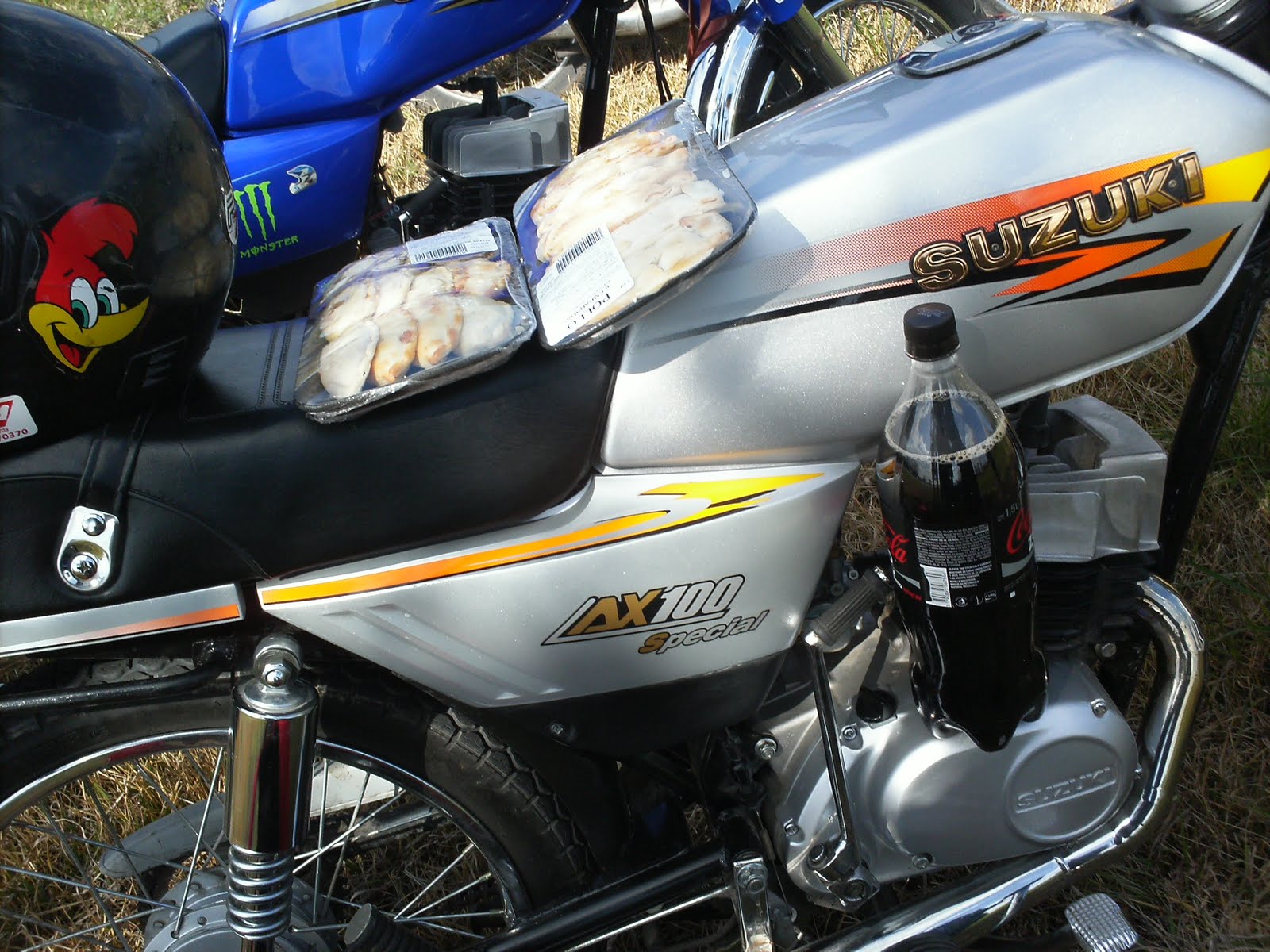 Suzuki AX100 Pasión por 2T: Salidas, Fotos