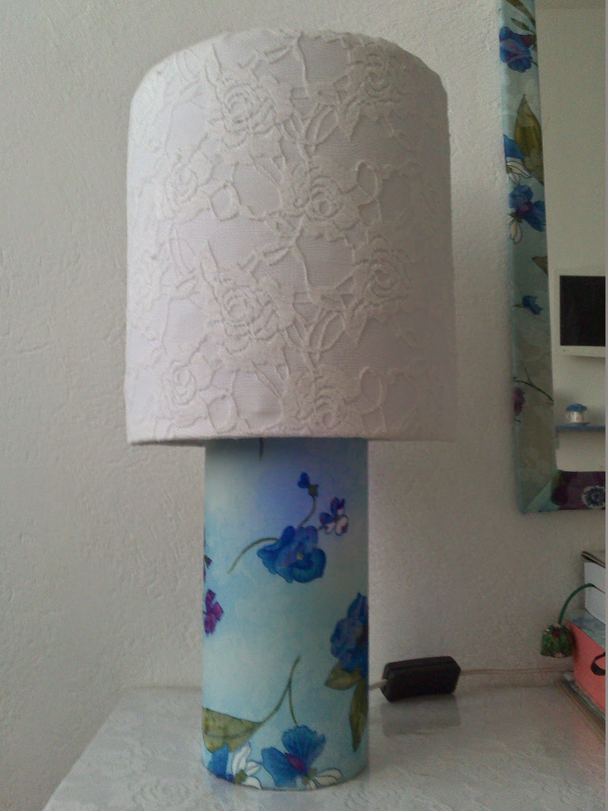 Duquesa Telles: {DIY} Faça Você Mesmo: Abajur