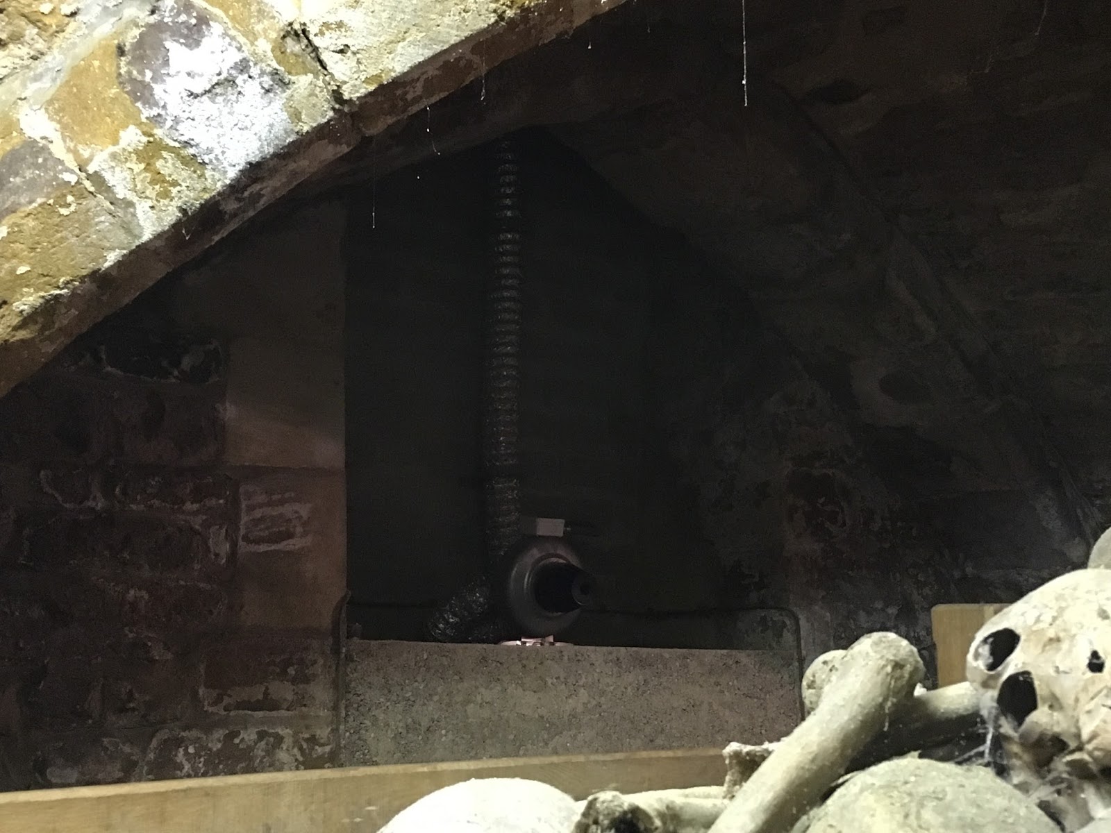 KV: The Bone Crypt, Holy Trinity Church, Rothwell