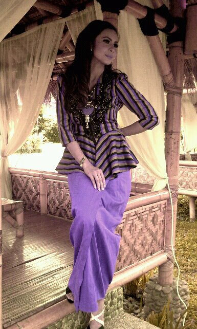 NAZREEN IDRIS MALAYSIA'S FASHION DESIGNER