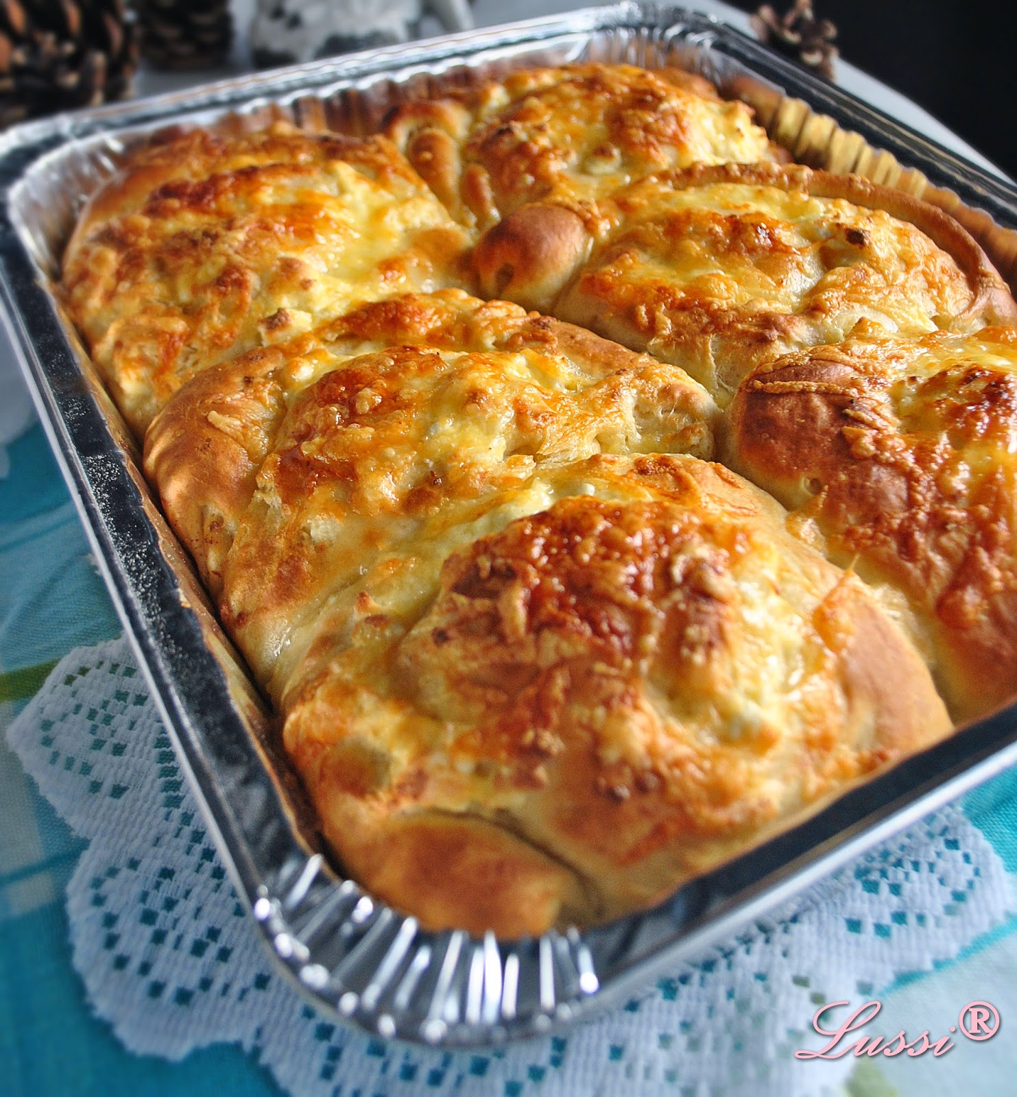 Lussi`s World of Artcraft: Кашкавалки / Cheese bread Recipe