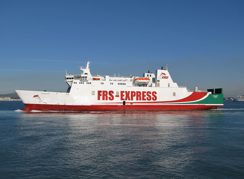 World Wide Ferries: TÁNGER EXPRESS: Ferry del mes