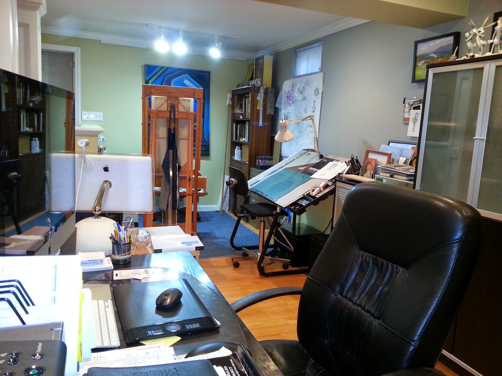 Matthew Kalamidas: A Clean Studio!