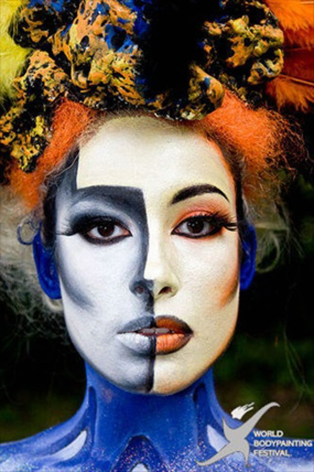 HuMan BoDy PainTing 1 | MukuTs Image World