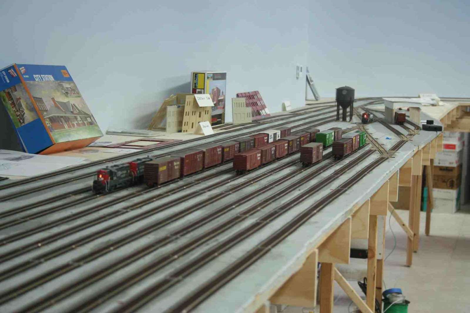 Southern Pacific Cascade Line: EUGENE CLASSIFICATION YARD WIRED