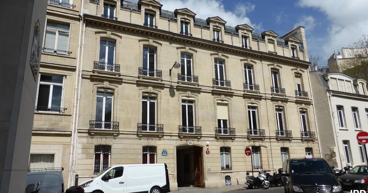 Paris-bise-art : Pierre à bois rue de Monceau